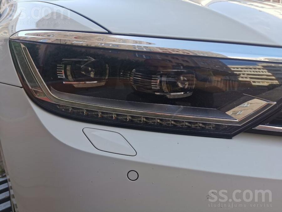 White Volkswagen Passat B8 2015 in Liepaja, with an engine capacity of 1.80 L and mileage of 200 thousand km for 10200 €, photo 32 on AUTOMOTO.COM.LV