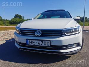 White Volkswagen Passat B8 2015 in Liepaja, with an engine capacity of 1.80 L and mileage of 200 thousand km for 10200 €, photo 36 on AUTOMOTO.COM.LV