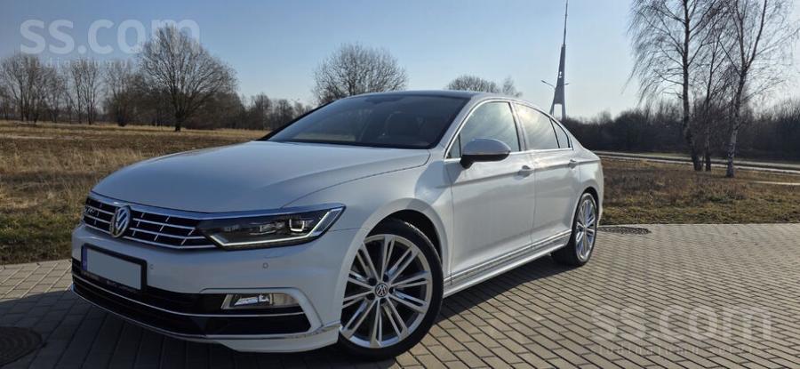 Balts Volkswagen Passat B8 2015 Rīga, ar dzinēja tilpumu 2.00 L un nobraukumu 172 tūkst. km par 13500 €, foto 1 vietnē AUTOMOTO.COM.LV