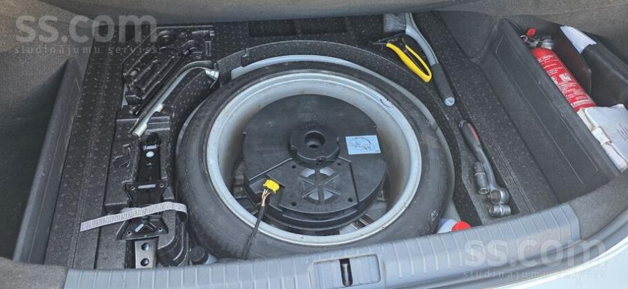 Balts Volkswagen Passat B8 2015 Rīga, ar dzinēja tilpumu 2.00 L un nobraukumu 172 tūkst. km par 13500 €, foto 8 vietnē AUTOMOTO.COM.LV