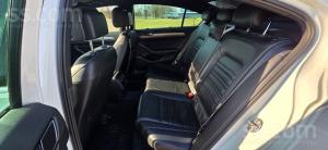 Balts Volkswagen Passat B8 2015 Rīga, ar dzinēja tilpumu 2.00 L un nobraukumu 172 tūkst. km par 13500 €, foto 14 vietnē AUTOMOTO.COM.LV