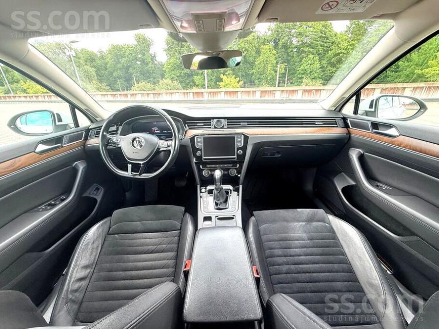 White Volkswagen Passat B8 2016 in Riga, with an engine capacity of 2.00 L and mileage of 213 thousand km for 12500 €, photo 6 on AUTOMOTO.COM.LV