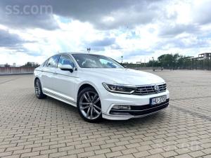 White Volkswagen Passat B8 2016 in Riga, with an engine capacity of 2.00 L and mileage of 213 thousand km for 12500 €, photo 13 on AUTOMOTO.COM.LV