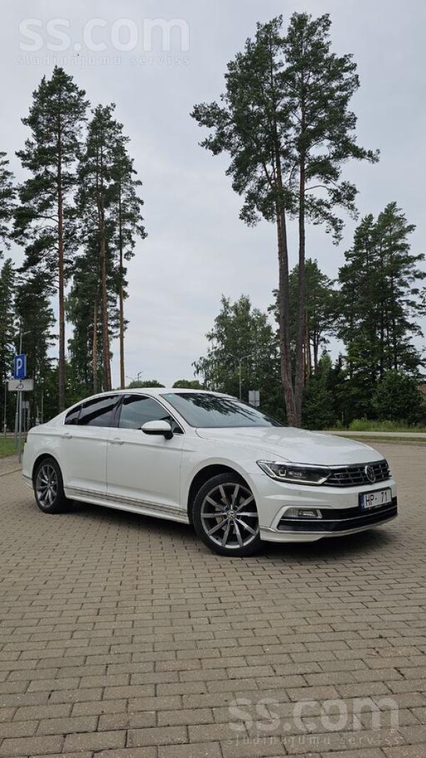Balts Volkswagen Passat B8 2016 Ogre, ar dzinēja tilpumu 1.80 L un nobraukumu 248 tūkst. km par 12500 €, foto 4 vietnē AUTOMOTO.COM.LV
