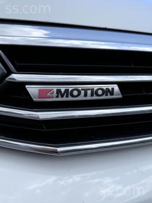 White Volkswagen Passat B8 2017 in Riga, with an engine capacity of 2.00 L and mileage of 167 thousand km for 11500 €, photo 6 on AUTOMOTO.COM.LV