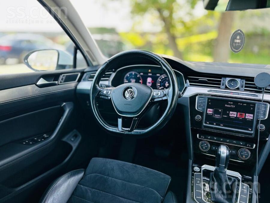 Balts Volkswagen Passat B8 2017 Rīga, ar dzinēja tilpumu 2.00 L un nobraukumu 224 tūkst. km par 11000 €, foto 11 vietnē AUTOMOTO.COM.LV