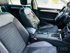 Balts Volkswagen Passat B8 2017 Rīga, ar dzinēja tilpumu 2.00 L un nobraukumu 224 tūkst. km par 11000 €, foto 12 vietnē AUTOMOTO.COM.LV