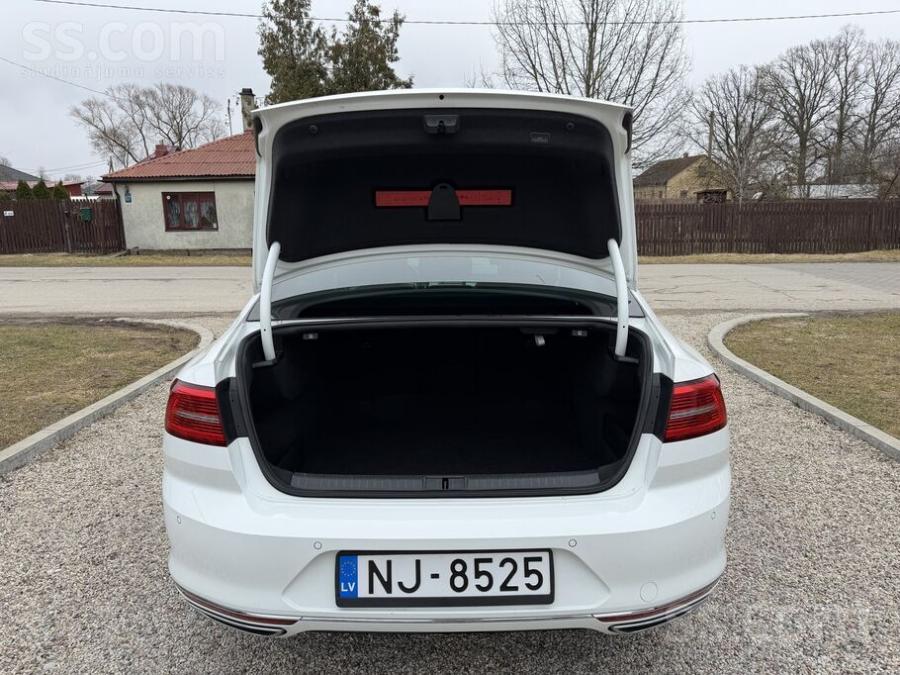 Balts Volkswagen Passat B8 2018 Ventspils, ar dzinēja tilpumu 2.00 L un nobraukumu 202 tūkst. km par 14900 €, foto 9 vietnē AUTOMOTO.COM.LV