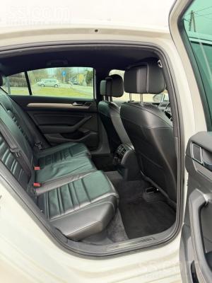 Balts Volkswagen Passat B8 2018 Ventspils, ar dzinēja tilpumu 2.00 L un nobraukumu 202 tūkst. km par 14900 €, foto 16 vietnē AUTOMOTO.COM.LV