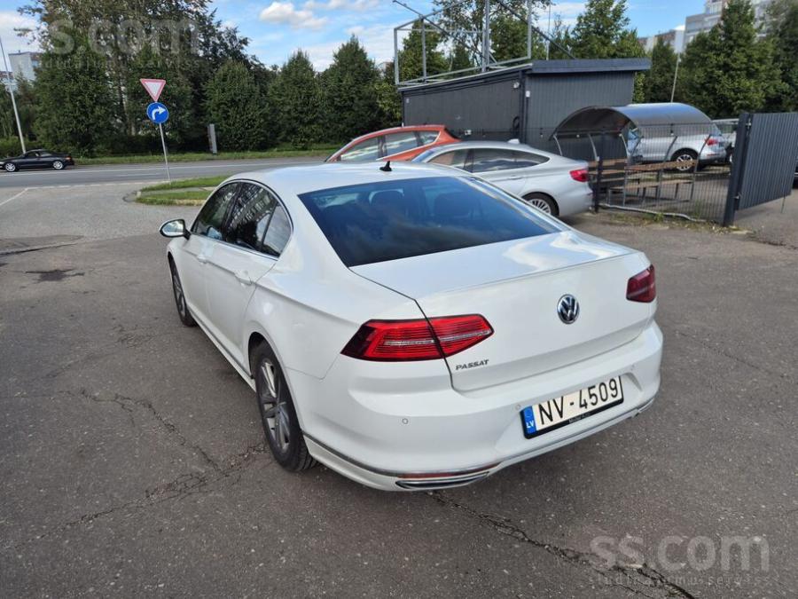Balts Volkswagen Passat B8 2019 Rīga, ar dzinēja tilpumu 1.50 L un nobraukumu 184 tūkst. km par 14990 €, foto 9 vietnē AUTOMOTO.COM.LV
