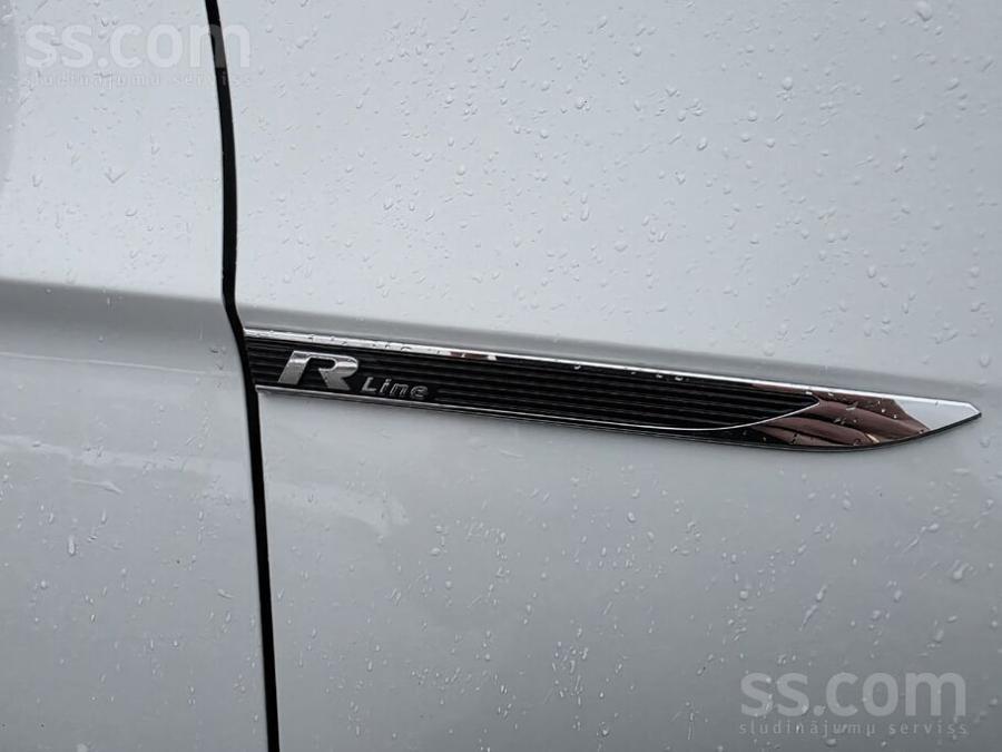 Balts Volkswagen Passat B8 2022 Rīga, ar dzinēja tilpumu 2.00 L un nobraukumu 67 tūkst. km par 29000 €, foto 18 vietnē AUTOMOTO.COM.LV