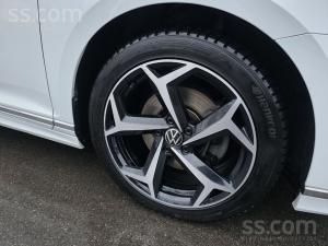 Balts Volkswagen Passat B8 2022 Rīga, ar dzinēja tilpumu 2.00 L un nobraukumu 67 tūkst. km par 29000 €, foto 19 vietnē AUTOMOTO.COM.LV