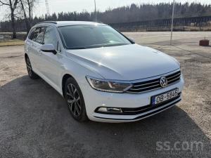 White Volkswagen Passat B8 2015 in Tukums, with an engine capacity of 1.60 L and mileage of 0 thousand km for 7999 €, photo 4 on AUTOMOTO.COM.LV