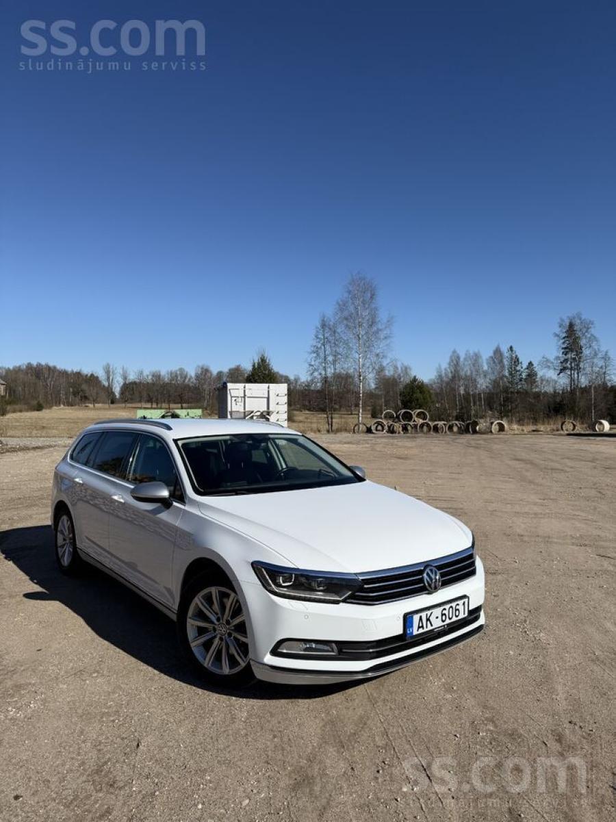 Balts Volkswagen Passat B8 2015 Cēsis, ar dzinēja tilpumu 2.00 L un nobraukumu 301 tūkst. km par 10500 €, foto 1 vietnē AUTOMOTO.COM.LV