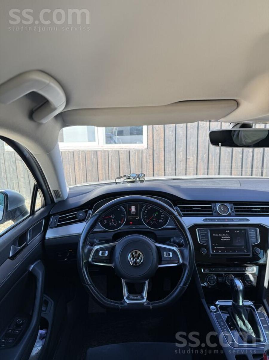 Balts Volkswagen Passat B8 2015 Cēsis, ar dzinēja tilpumu 2.00 L un nobraukumu 301 tūkst. km par 10500 €, foto 6 vietnē AUTOMOTO.COM.LV