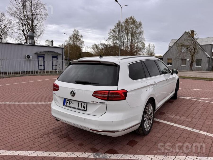 Balts Volkswagen Passat B8 2015 Preiļi, ar dzinēja tilpumu 2.00 L un nobraukumu 304 tūkst. km par 8500 €, foto 4 vietnē AUTOMOTO.COM.LV