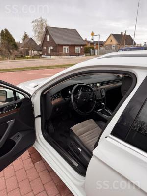Balts Volkswagen Passat B8 2015 Preiļi, ar dzinēja tilpumu 2.00 L un nobraukumu 304 tūkst. km par 8500 €, foto 7 vietnē AUTOMOTO.COM.LV
