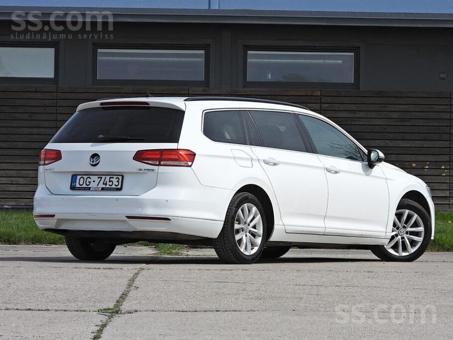 White Volkswagen Passat B8 2015 in Riga, with an engine capacity of 1.60 L and mileage of 375 thousand km for 7200 €, photo 8 on AUTOMOTO.COM.LV