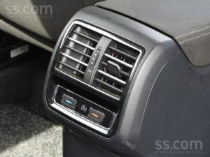 White Volkswagen Passat B8 2015 in Riga, with an engine capacity of 1.60 L and mileage of 375 thousand km for 7200 €, photo 18 on AUTOMOTO.COM.LV
