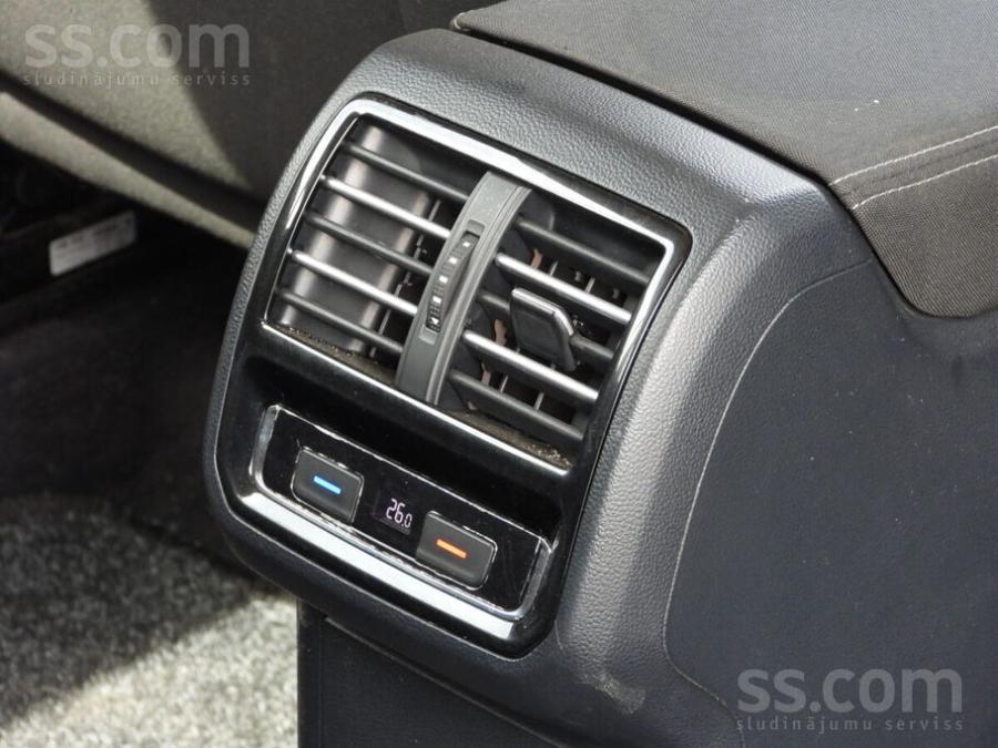 White Volkswagen Passat B8 2015 in Riga, with an engine capacity of 1.60 L and mileage of 375 thousand km for 7200 €, photo 18 on AUTOMOTO.COM.LV