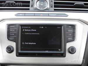 White Volkswagen Passat B8 2015 in Riga, with an engine capacity of 1.60 L and mileage of 375 thousand km for 7200 €, photo 22 on AUTOMOTO.COM.LV
