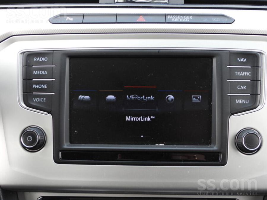 White Volkswagen Passat B8 2015 in Riga, with an engine capacity of 1.60 L and mileage of 375 thousand km for 7200 €, photo 23 on AUTOMOTO.COM.LV