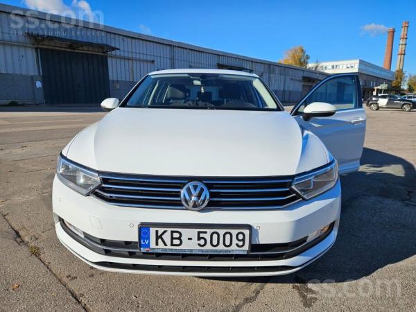 Balts Volkswagen Passat B8 2015 Rīga, ar dzinēja tilpumu 1.40 L un nobraukumu 153 tūkst. km par 8100 €, foto 2 vietnē AUTOMOTO.COM.LV