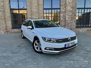 White Volkswagen Passat B8 2015 in Riga, with an engine capacity of 2.00 L and mileage of 314 thousand km for 7700 €, photo 3 on AUTOMOTO.COM.LV
