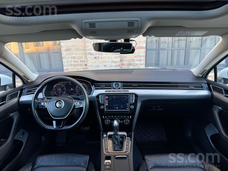 White Volkswagen Passat B8 2015 in Riga, with an engine capacity of 2.00 L and mileage of 314 thousand km for 7700 €, photo 8 on AUTOMOTO.COM.LV