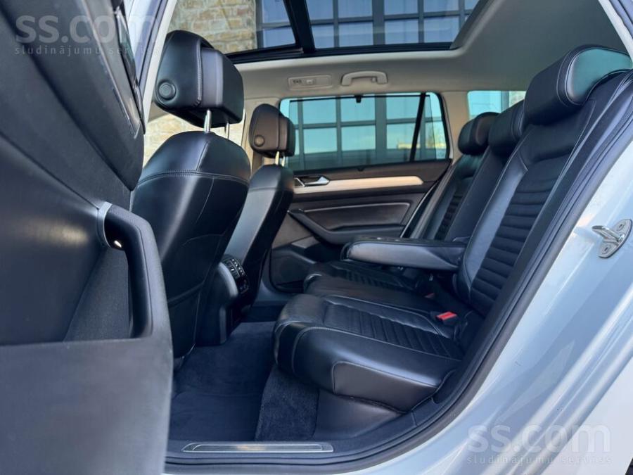 White Volkswagen Passat B8 2015 in Riga, with an engine capacity of 2.00 L and mileage of 314 thousand km for 7700 €, photo 16 on AUTOMOTO.COM.LV