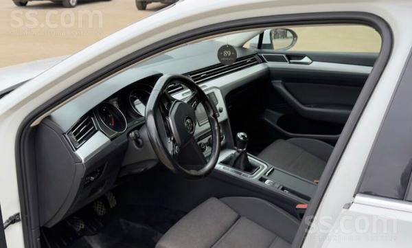 White Volkswagen Passat B8 2015 in Liepaja, with an engine capacity of 1.60 L and mileage of 166 thousand km for 7499 €, photo 6 on AUTOMOTO.COM.LV
