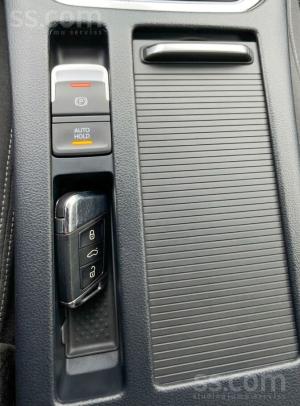 Balts Volkswagen Passat B8 2015 Liepāja, ar dzinēja tilpumu 1.60 L un nobraukumu 166 tūkst. km par 7499 €, foto 12 vietnē AUTOMOTO.COM.LV