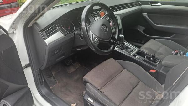 Balts Volkswagen Passat B8 2015 Rīga, ar dzinēja tilpumu 2.00 L un nobraukumu 294 tūkst. km par 6500 €, foto 8 vietnē AUTOMOTO.COM.LV