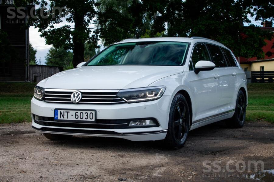 Balts Volkswagen Passat B8 2015 Jelgava, ar dzinēja tilpumu 2.00 L un nobraukumu 346 tūkst. km par 6900 €, foto 4 vietnē AUTOMOTO.COM.LV