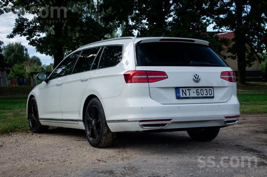 Balts Volkswagen Passat B8 2015 Jelgava, ar dzinēja tilpumu 2.00 L un nobraukumu 346 tūkst. km par 6900 €, foto 5 vietnē AUTOMOTO.COM.LV
