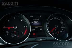 Balts Volkswagen Passat B8 2015 Jelgava, ar dzinēja tilpumu 2.00 L un nobraukumu 346 tūkst. km par 6900 €, foto 12 vietnē AUTOMOTO.COM.LV