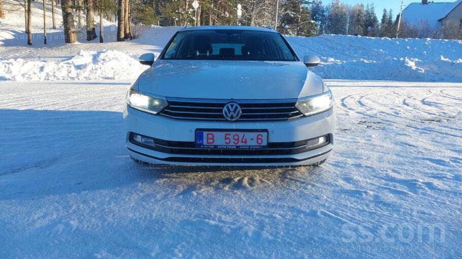 White Volkswagen Passat B8 2016 in Aluksne, with an engine capacity of 1.40 L and mileage of 0 thousand km for 9400 €, photo 3 on AUTOMOTO.COM.LV