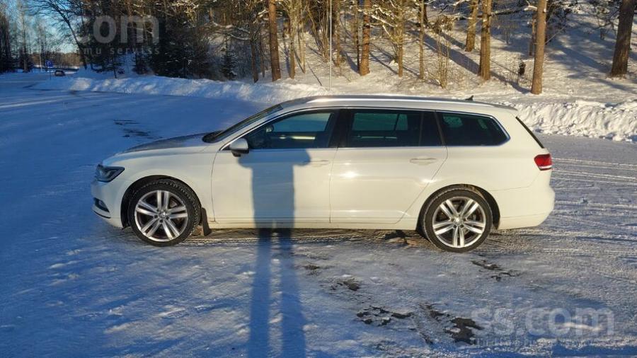 White Volkswagen Passat B8 2016 in Aluksne, with an engine capacity of 1.40 L and mileage of 0 thousand km for 9400 €, photo 13 on AUTOMOTO.COM.LV