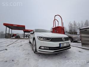Белый Фольксваген Пассат Б8 2016 в Гулбене, объемом двигателя 2.00 л и пробегом 225 тыс. км за 11400 €, фото 3 на AUTOMOTO.COM.LV