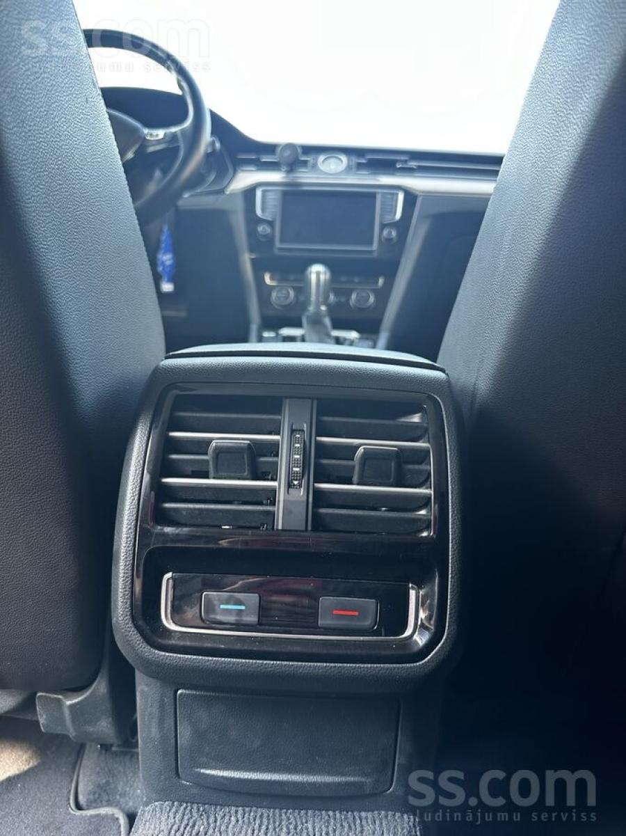 Balts Volkswagen Passat B8 2016 Gulbene, ar dzinēja tilpumu 2.00 L un nobraukumu 207 tūkst. km par 16200 €, foto 9 vietnē AUTOMOTO.COM.LV