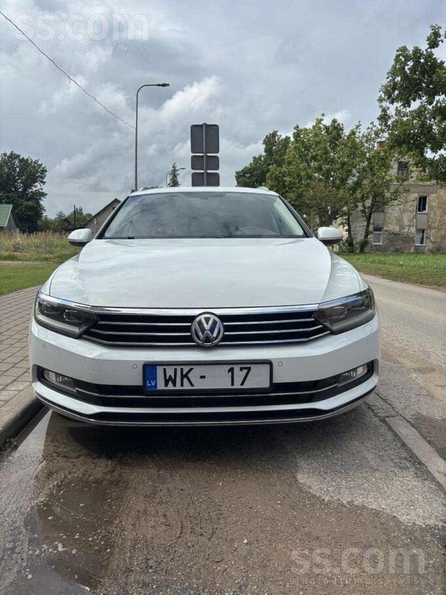 Balts Volkswagen Passat B8 2016 Gulbene, ar dzinēja tilpumu 2.00 L un nobraukumu 207 tūkst. km par 16200 €, foto 23 vietnē AUTOMOTO.COM.LV