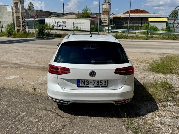 Balts Volkswagen Passat B8 2016 Daugavpils, ar dzinēja tilpumu 1.60 L un nobraukumu 342 tūkst. km par 11200 €, foto 6 vietnē AUTOMOTO.COM.LV
