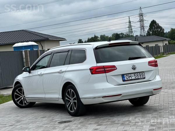 White Volkswagen Passat B8 2016 in Riga, with an engine capacity of 2.00 L and mileage of 296 thousand km for 8650 €, photo 4 on AUTOMOTO.COM.LV