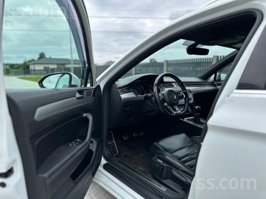 Balts Volkswagen Passat B8 2016 Rīga, ar dzinēja tilpumu 2.00 L un nobraukumu 296 tūkst. km par 8650 €, foto 10 vietnē AUTOMOTO.COM.LV