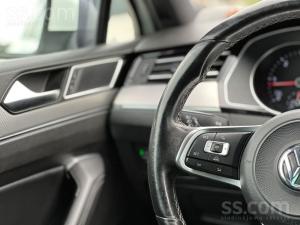 Balts Volkswagen Passat B8 2016 Rīga, ar dzinēja tilpumu 2.00 L un nobraukumu 296 tūkst. km par 8650 €, foto 14 vietnē AUTOMOTO.COM.LV
