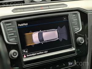 Balts Volkswagen Passat B8 2016 Rīga, ar dzinēja tilpumu 2.00 L un nobraukumu 296 tūkst. km par 8650 €, foto 19 vietnē AUTOMOTO.COM.LV
