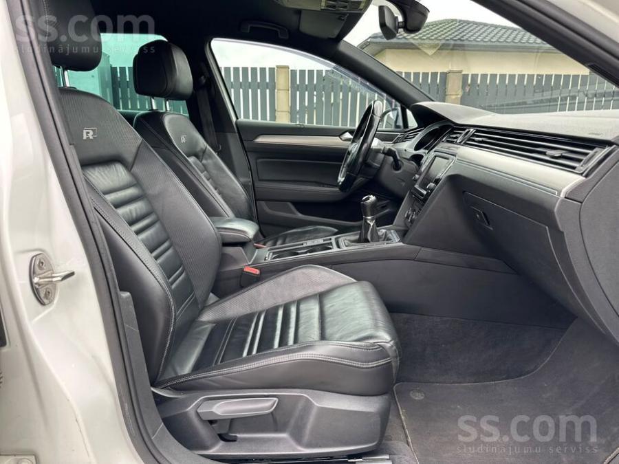 Balts Volkswagen Passat B8 2016 Rīga, ar dzinēja tilpumu 2.00 L un nobraukumu 296 tūkst. km par 8650 €, foto 23 vietnē AUTOMOTO.COM.LV