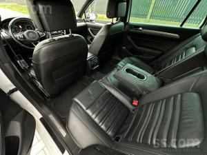 Balts Volkswagen Passat B8 2016 Rīga, ar dzinēja tilpumu 2.00 L un nobraukumu 296 tūkst. km par 8650 €, foto 27 vietnē AUTOMOTO.COM.LV