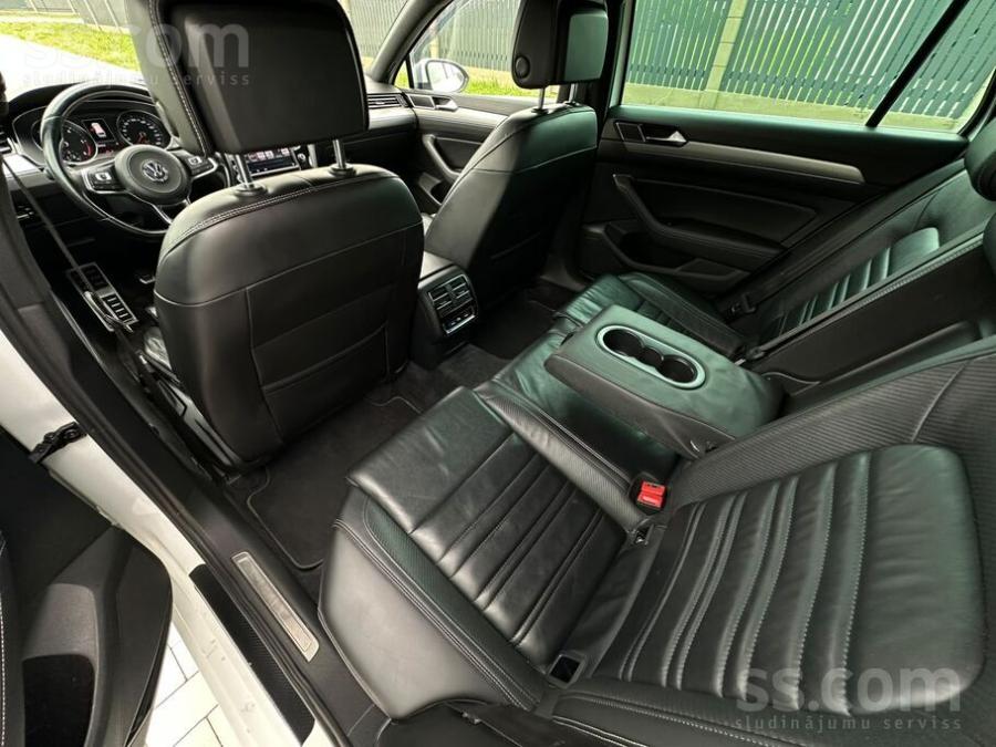 Balts Volkswagen Passat B8 2016 Rīga, ar dzinēja tilpumu 2.00 L un nobraukumu 296 tūkst. km par 8650 €, foto 27 vietnē AUTOMOTO.COM.LV