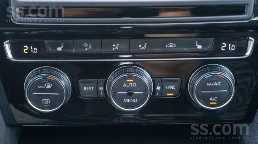 Balts Volkswagen Passat B8 2016 Rīga, ar dzinēja tilpumu 2.00 L un nobraukumu 255 tūkst. km par 12590 €, foto 29 vietnē AUTOMOTO.COM.LV